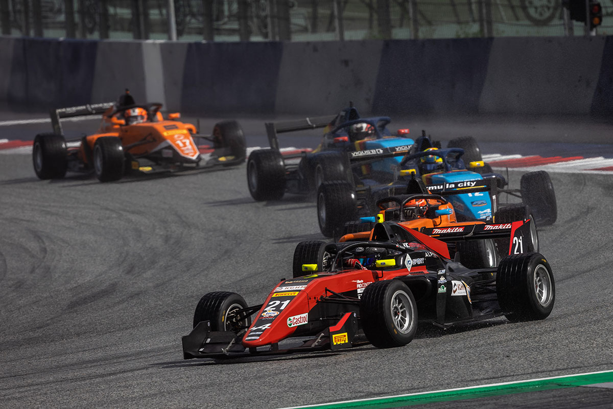 Danish Sebastien Øgaard made his debut as KIC Motorsport driver